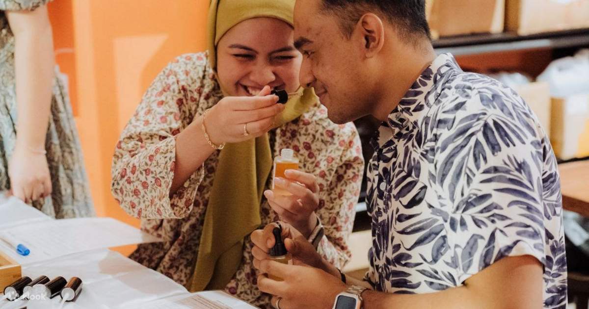 Fragrance Making Workshop oleh Perfume Play - Klook Indonesia