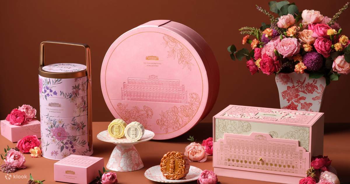 The Fullerton Cake Boutique Mid-Autumn Mooncakes - Klook United Kingdom