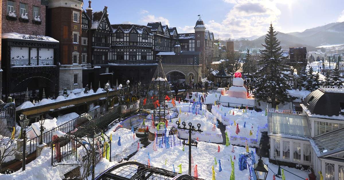 Sapporo Join In Half Day Bus Tour with Shiroi Koibito Park And Central ...