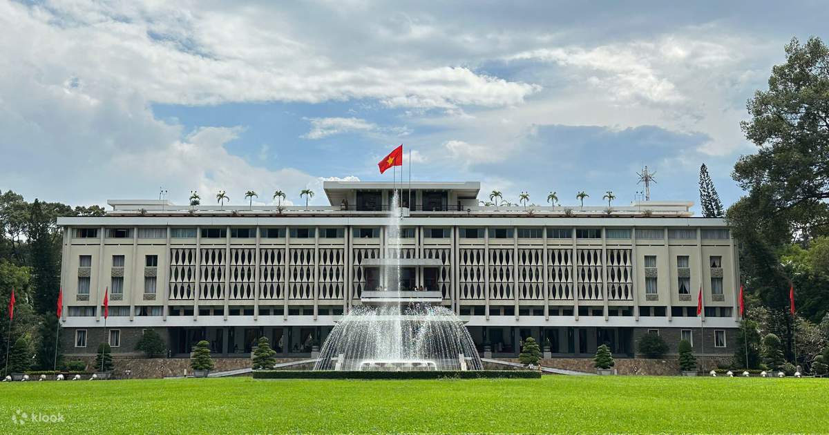 Tour de meio dia no Instagram em Saigon com os ícones de Ho Chi Minh ...