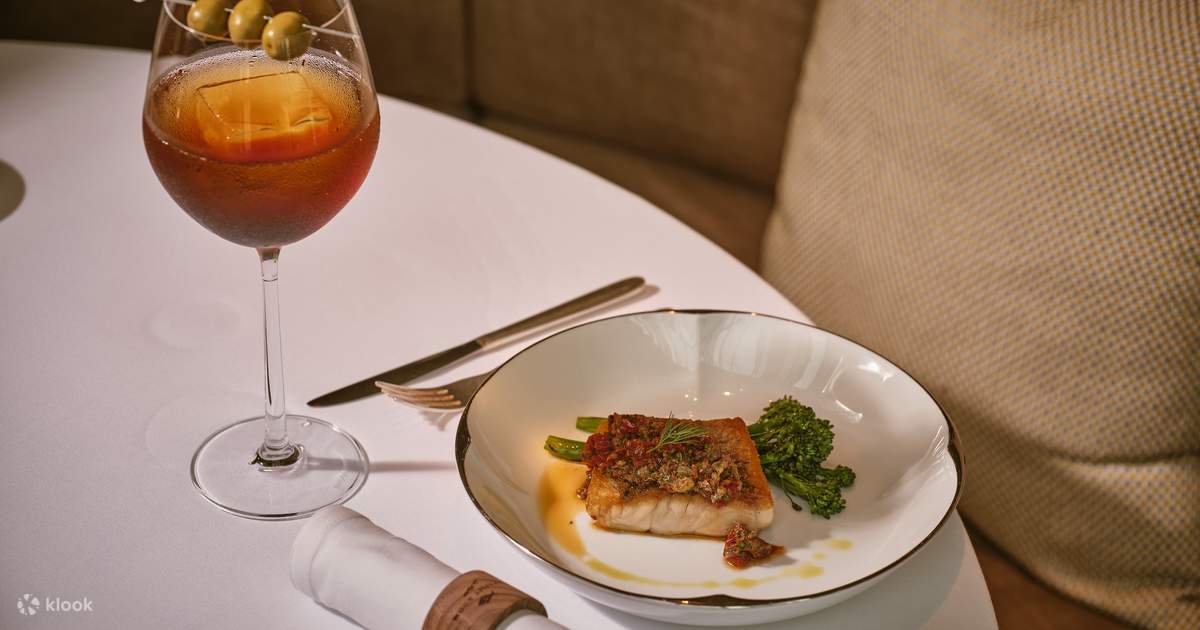Southern Italian Seafood at Embassy Room La Marina, Park Hyatt Bangkok ...