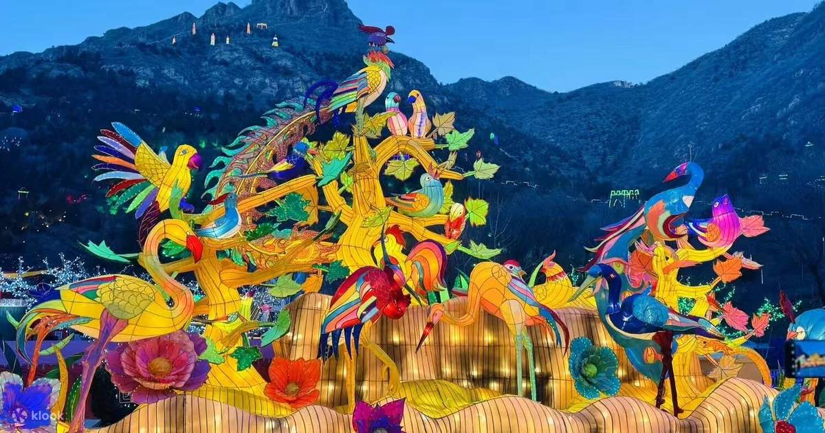 Ein Tagesausflug zum Beijing Longqingxia Eisskulpturenfestival und zur ...