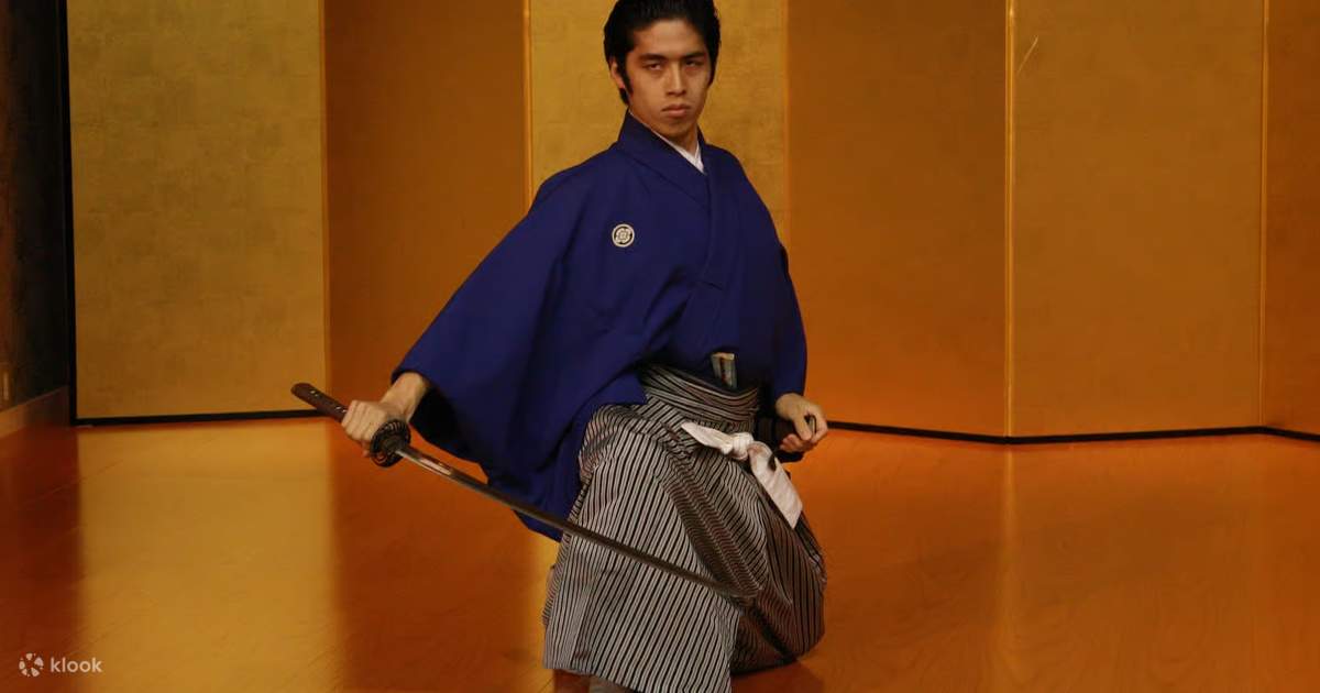 Kyoto: Samurai Kenbu Traditional Sword Dancing Show - Klook