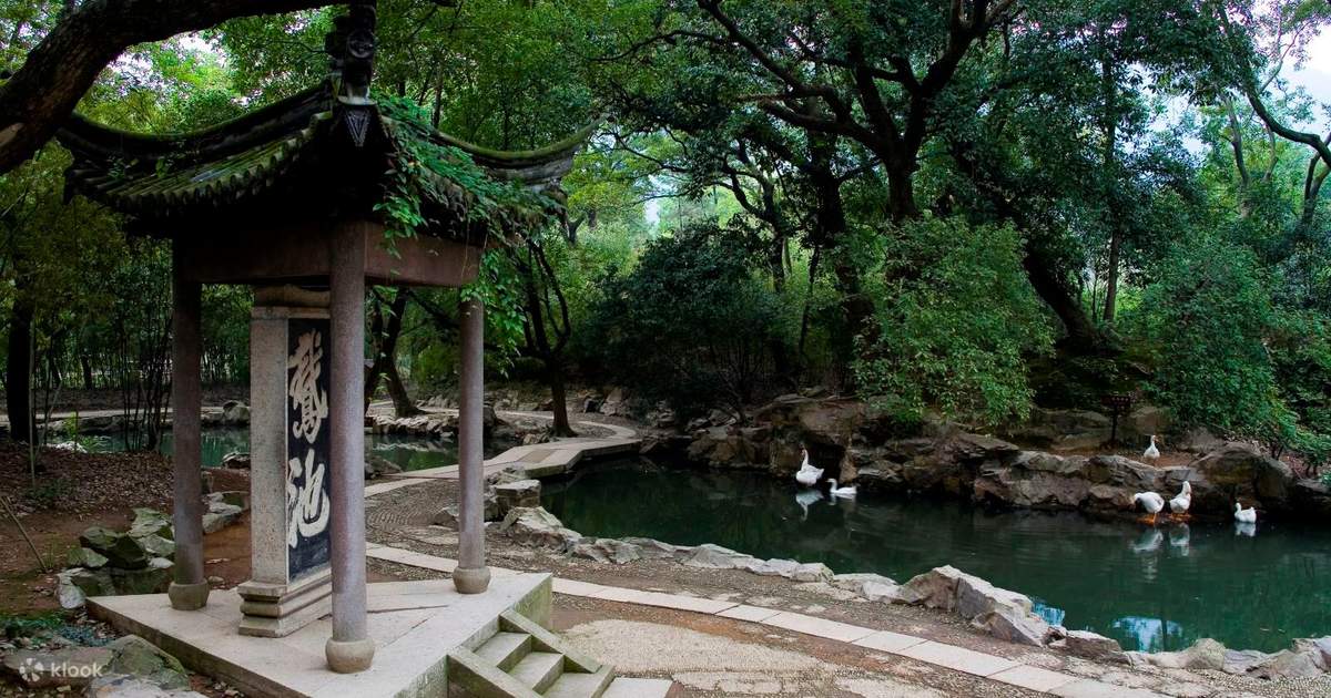 Shaoxing Lanting Scenic Area Ticket + 2-hour Humanities Lecturer Manual ...