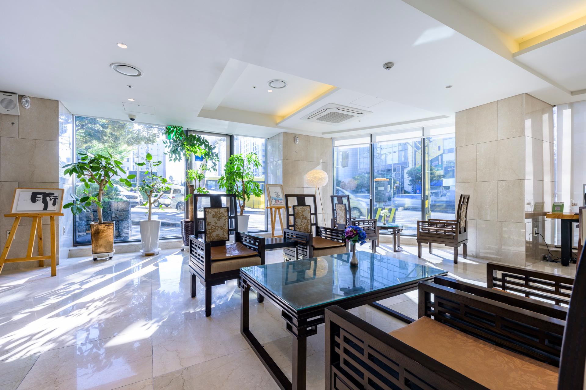 Shin Shin Hotel Jeju Airport in Jeju | 2025 Updated prices, deals ...