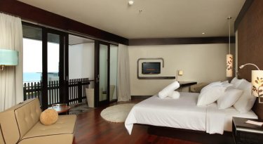 Pullman Bali Legian Beach in Kuta | 2024 Updated prices, deals - Klook ...