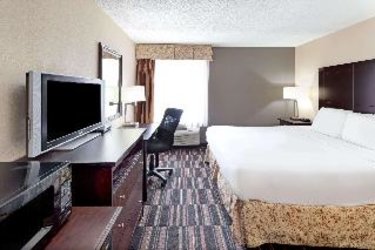 Spark by Hilton Atlanta Cumberland Ballpark in | 2024 Updated prices ...