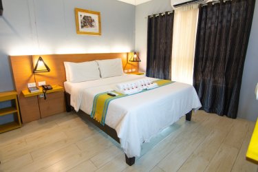 Viven Hotel in San Nicolas | 2025 Updated prices, deals - Klook Philippines
