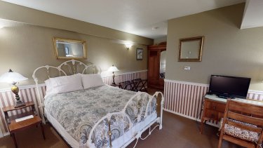 Cecil Bacon Manor in Seattle | 2024 Updated prices, deals - Klook ...
