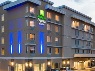 Holiday Inn Express & Suites Victoria - Colwood, an IHG Hotel in | 2024 ...