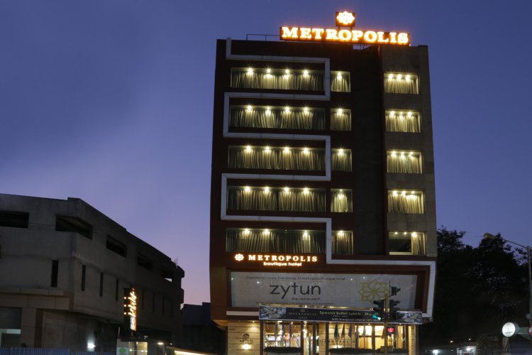Hotel Metropolis in | 2024 Updated prices, deals - Klook United States