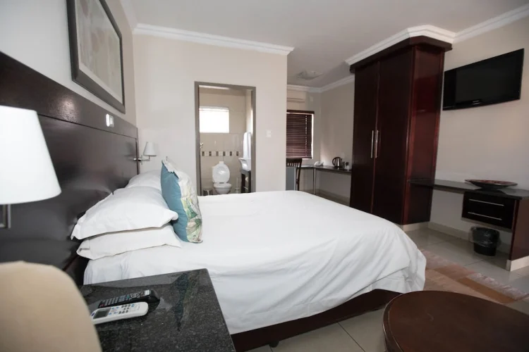 Masana Lodge in Polokwane Local Municipality | 2023 Updated prices ...