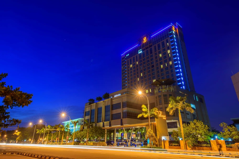 The Light Hotel Penang Seberang Perai - 2022 hotel deals - Klook Canada