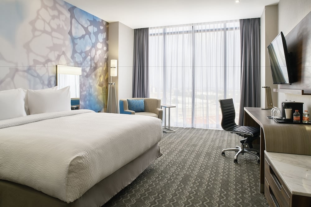 Courtyard Mexico City Toreo Naucalpan - 2022 hotel deals - Klook Global