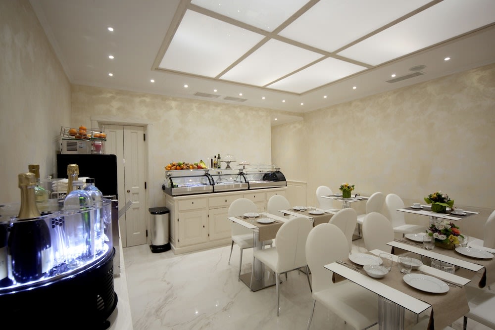 Maison Tritone Rome - 2022 hotel deals - Klook United States