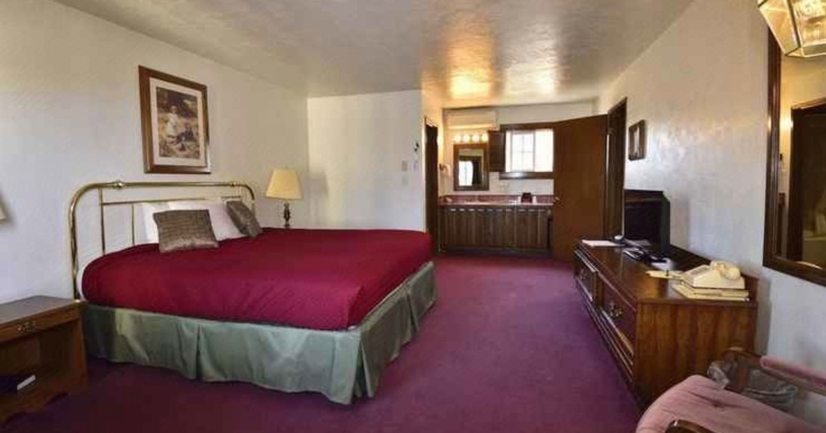 Sequim West Inn Cottages in Sequim | 2026 Updated prices, deals - Klook ...