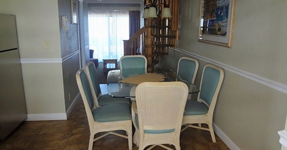 Lighthouse Cove Resort in Pompano Beach | 2025 Updated prices, deals ...