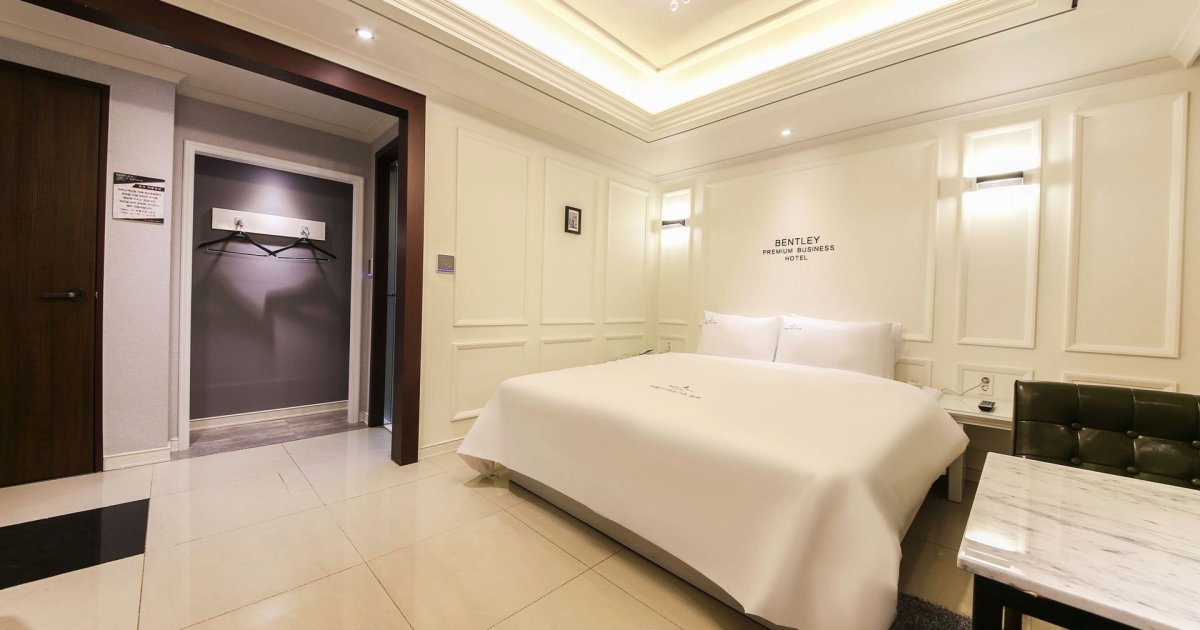 Gwangju Sangmu Luxury Hotel in Gwangju | 2026 Updated prices, deals ...
