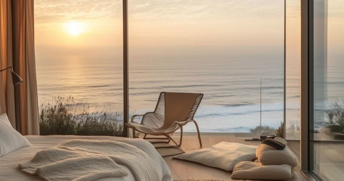 Anyu Seaview · Sunset Mountain & Sea 180-Degree Ocean View Holiday ...
