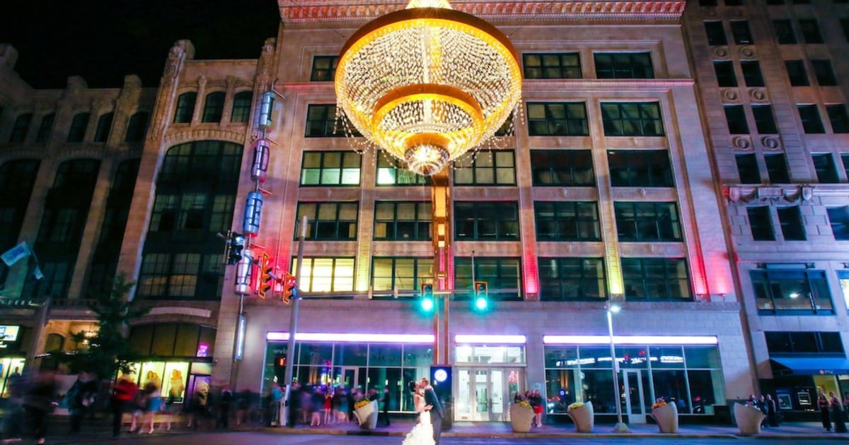 Crowne Plaza Cleveland at Playhouse Square by IHG in Cleveland | 2026 ...
