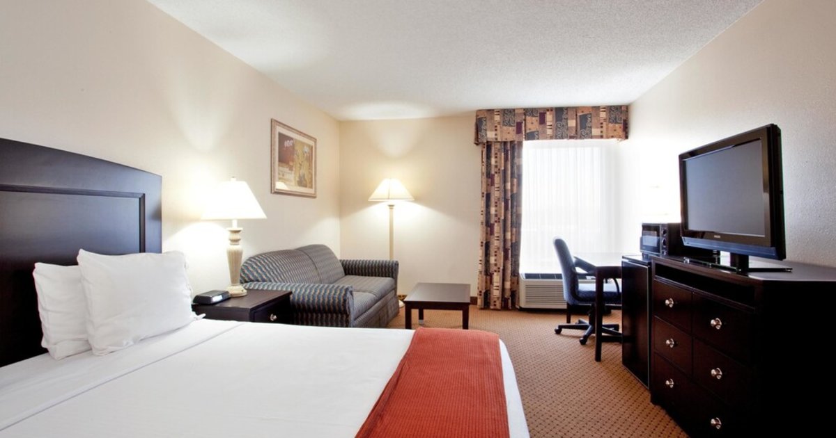 Holiday Inn Express Chester by IHG in | 2025 Updated prices, deals ...