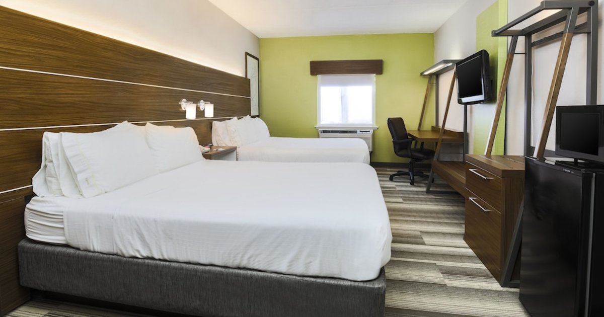 Holiday Inn Express Philadelphia NE - Langhorne by IHG in Falls ...