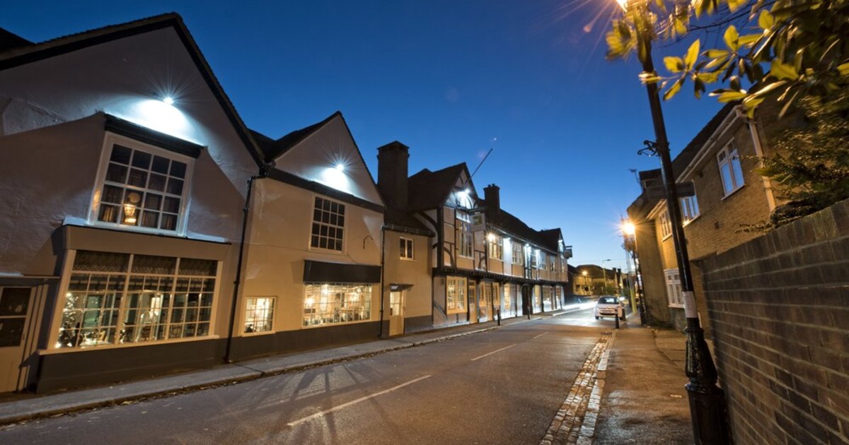 The Ostrich Inn di Slough | 2026 Harga dikemaskini, tawaran - Klook