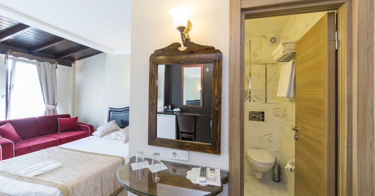 Naz Wooden House Inn - Byzantine House in Istanbul | 2025 Updated ...