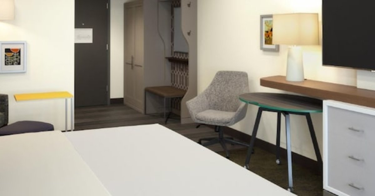 Holiday Inn & Suites Decatur-Forsyth by IHG in Decatur | 2025 Updated ...