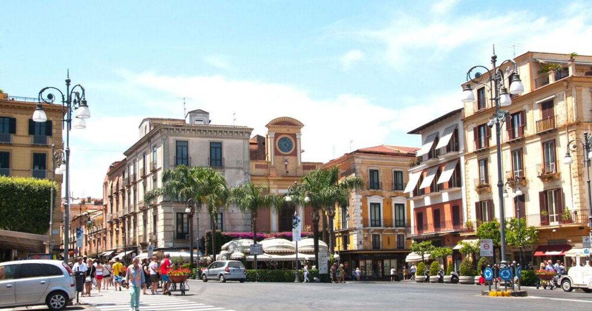 La Casa dell'Orologio - MAIN SQUARE in Sorrento | 2025 Updated prices ...