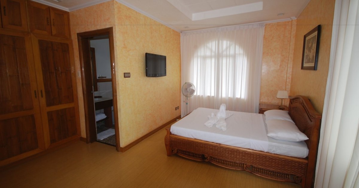 La Parola Orchids Beach Resort in Patnongon | 2026 Updated prices ...
