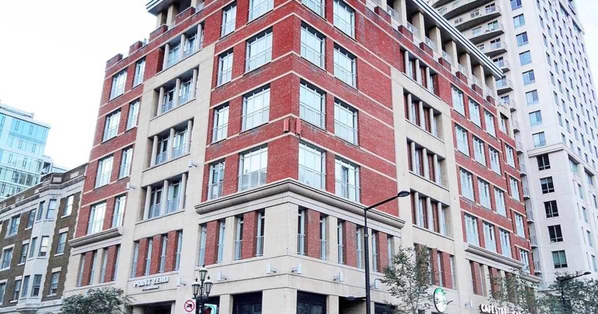 Airy Downtown Apartments by Nuage in Montreal | 2025 Updated prices ...