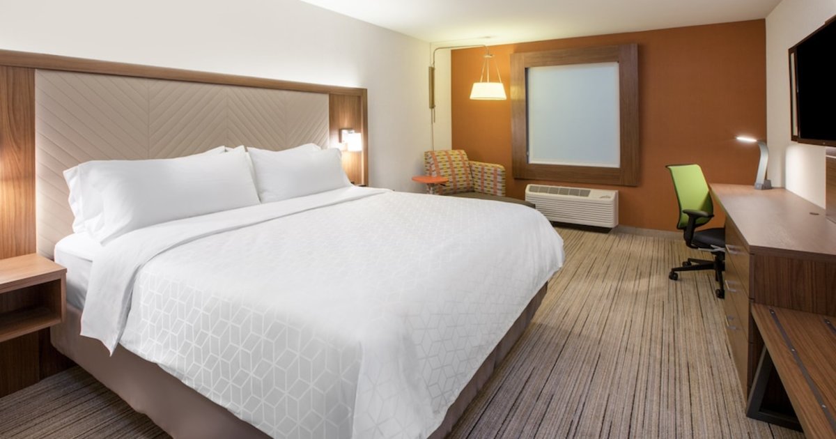 Holiday Inn Express Durango Downtown-Animas River by IHG in Durango ...