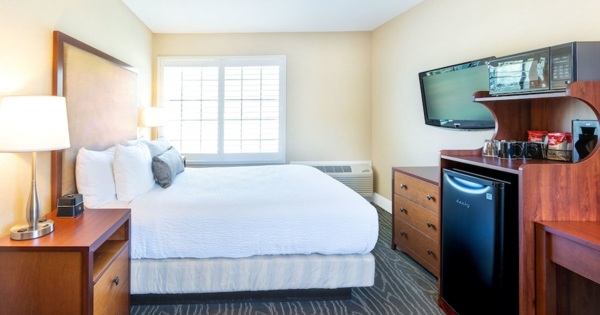 Best Western Plus Stevenson Manor in | 2026 Updated prices, deals ...