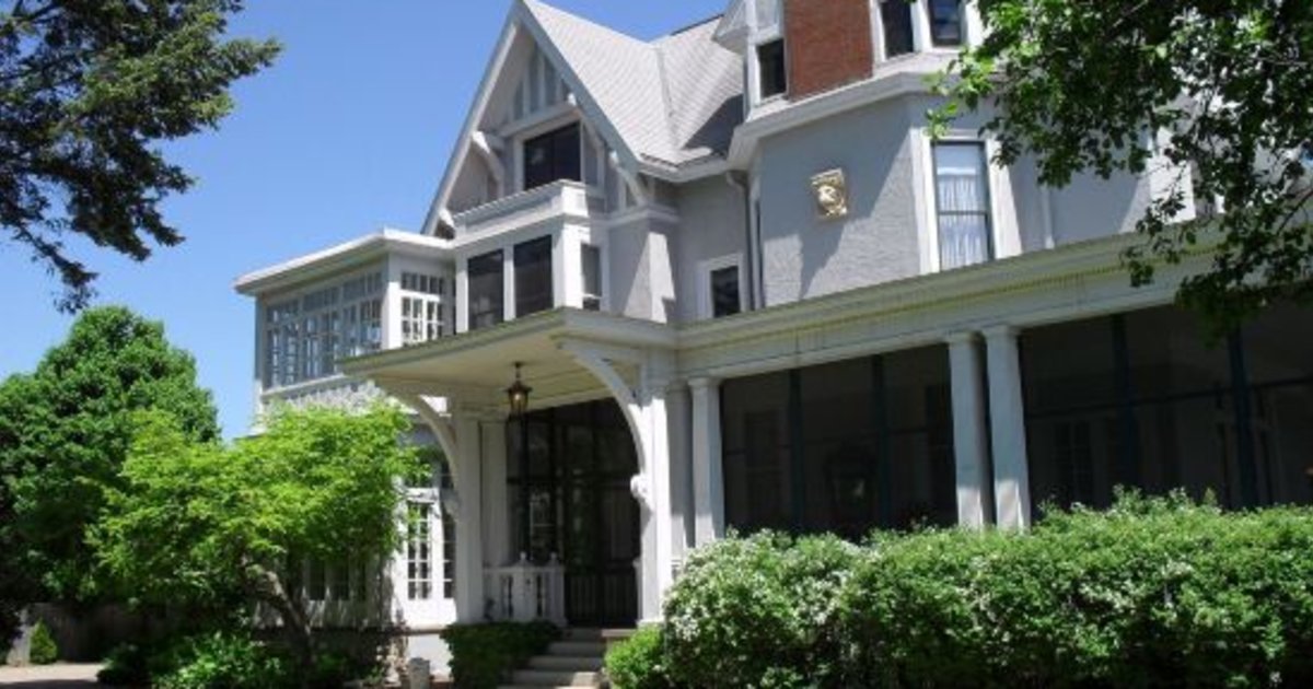 Alexander Mansion Bed and Breakfast in Winona | 2026 Updated prices ...