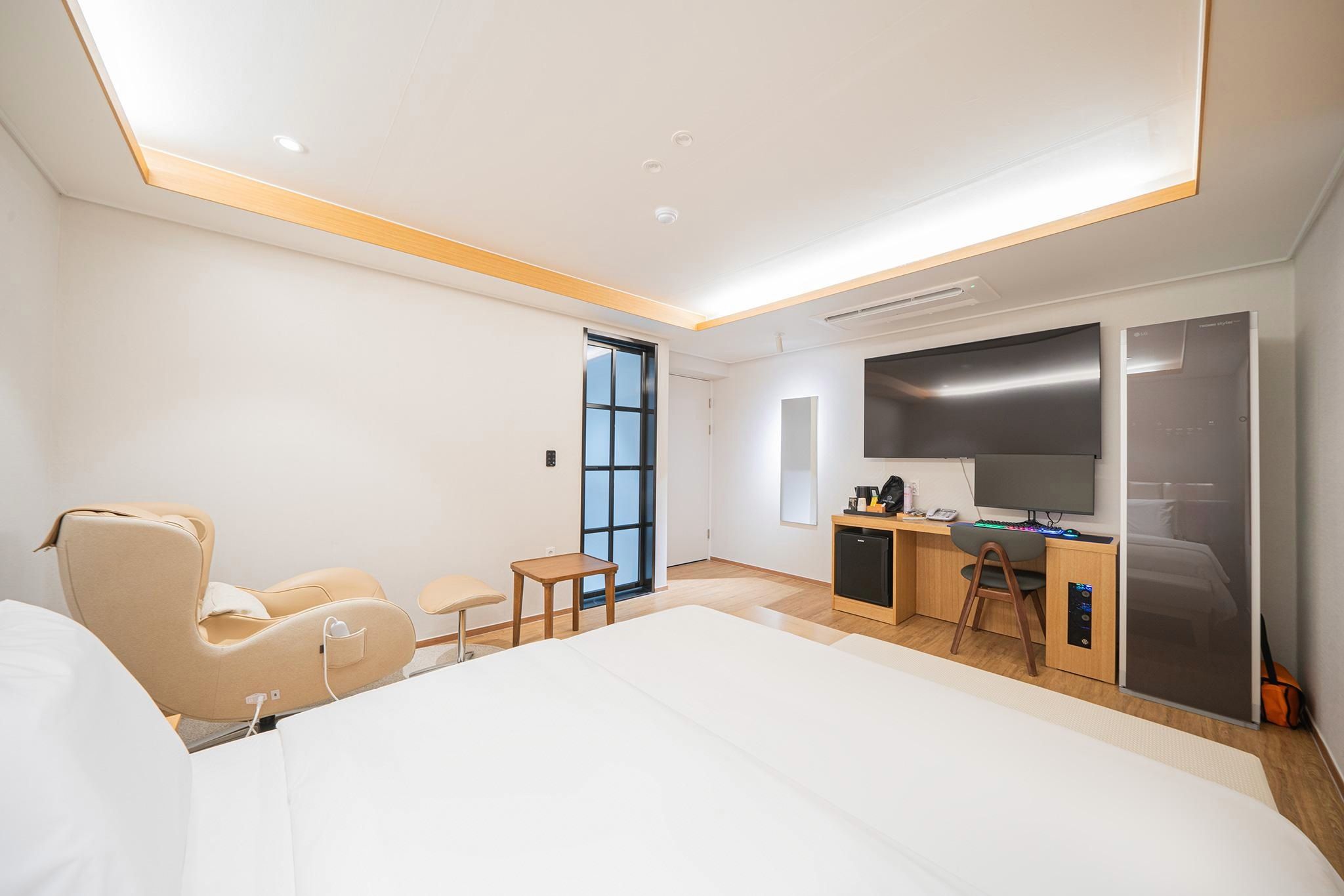 Changwon Sangnam-dong ICON HOTEL in Gyeongsangnam-do | 2025 Updated ...