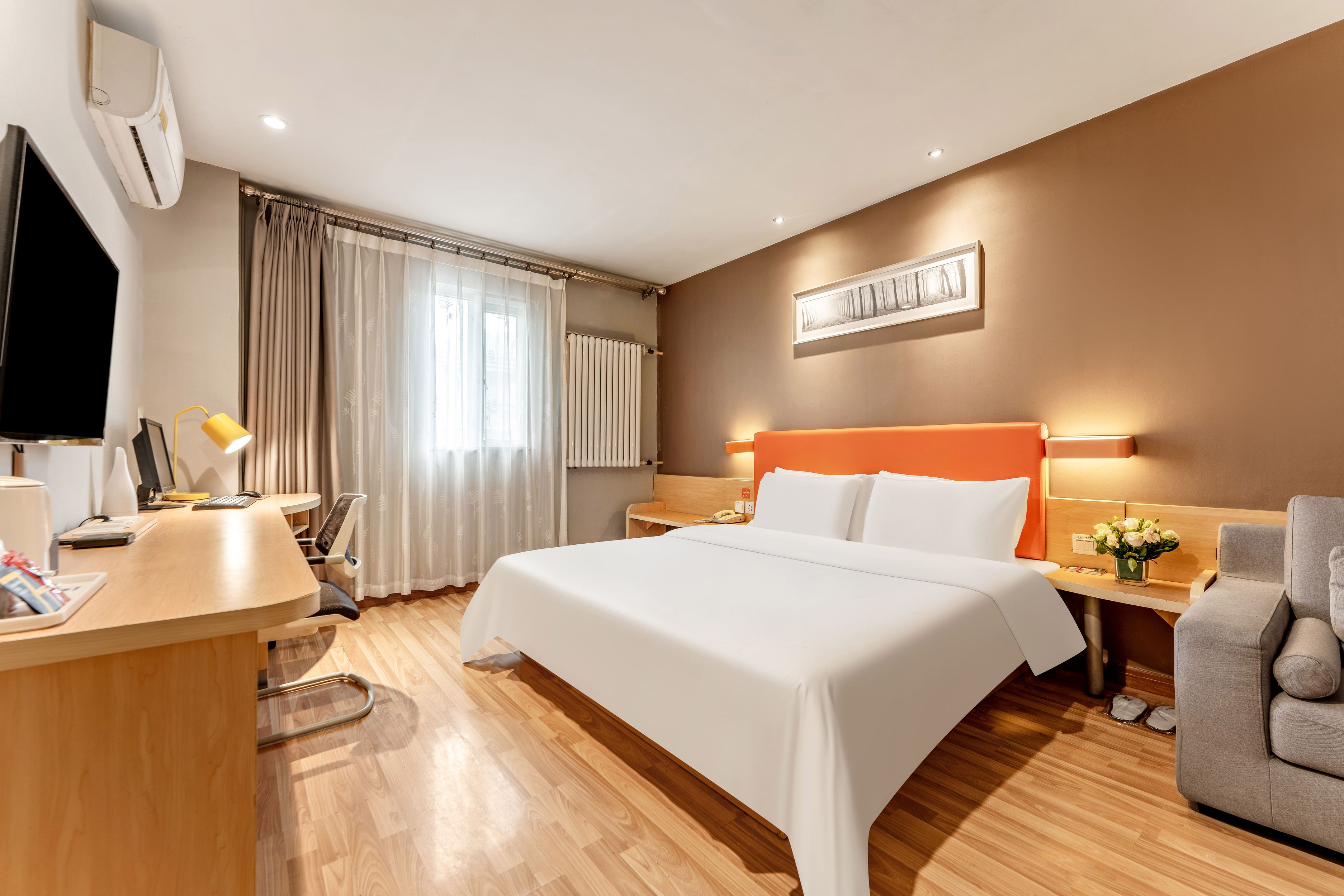 Shuntao Hotel (Zibo Wanxianghui Badaji Branch) in Zibo | 2025 Updated ...