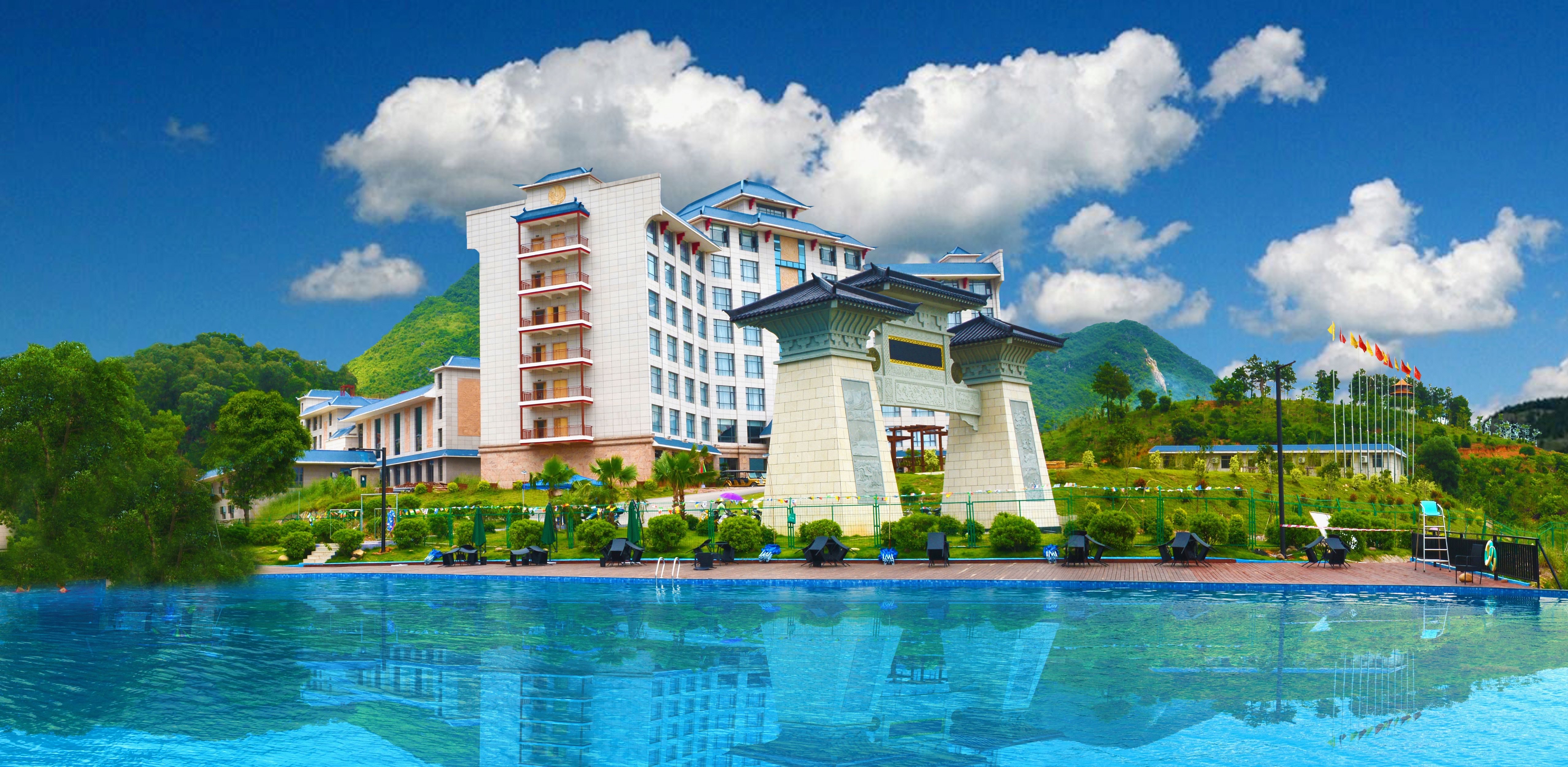 Huashan Hot Spring International Hotel in Chongzuo | 2025 Updated ...