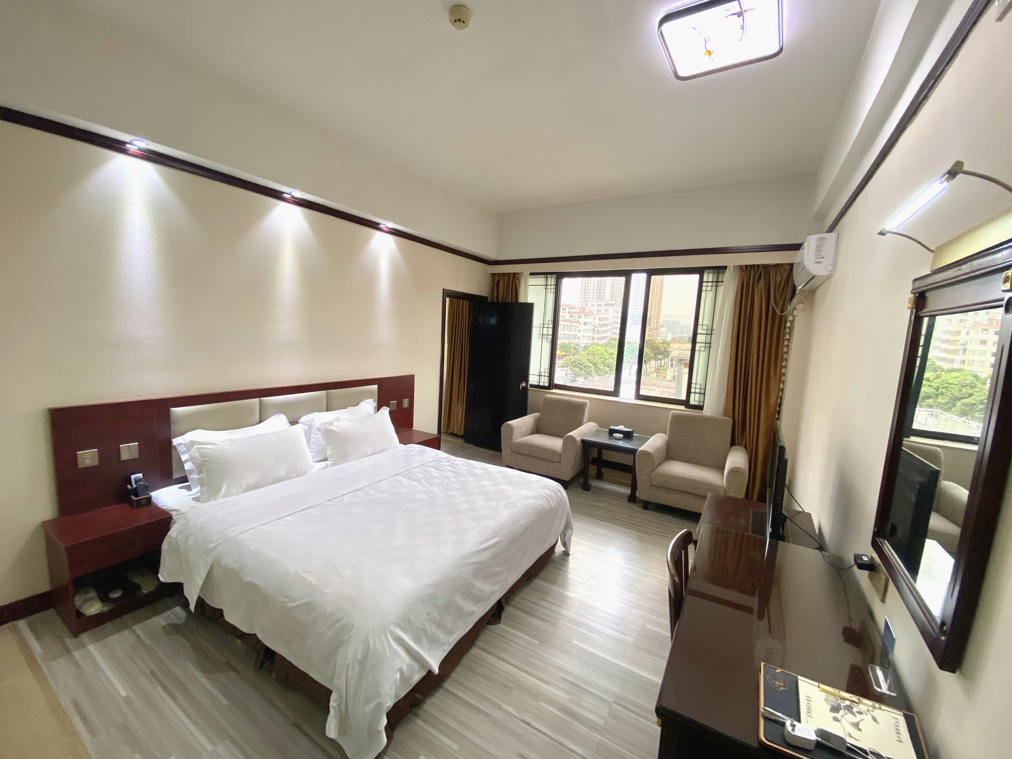 Zhong Hai Hotel in Huizhou City | 2024 Updated prices, deals - Klook ...