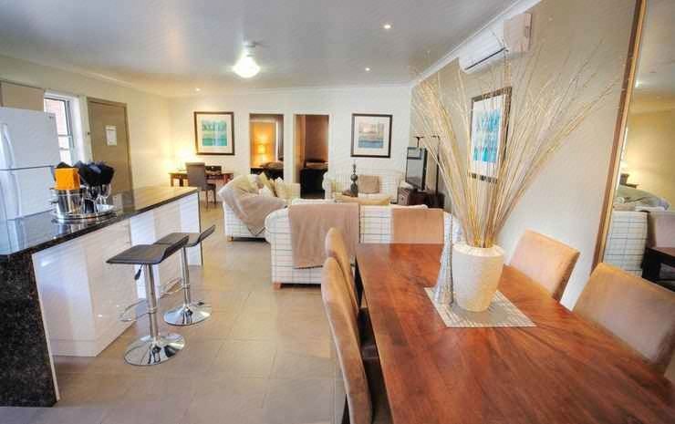 53 on Victoria in Warwick | 2025 Updated prices, deals - Klook United ...