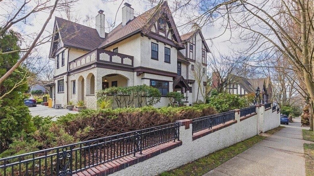 Cecil Bacon Manor in Seattle | 2025 Updated prices, deals - Klook ...