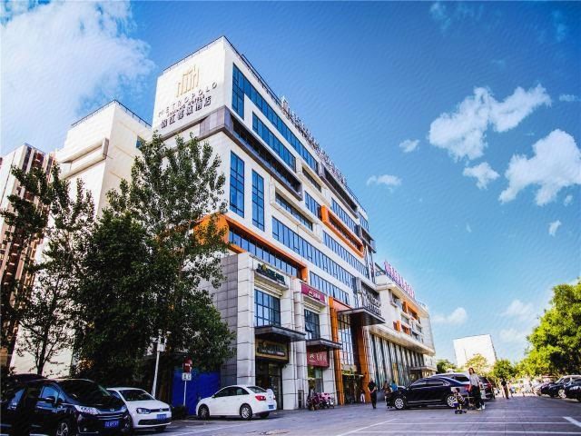 Metropolo Langfang Wanda Square in Langfang City | 2025 Updated prices ...