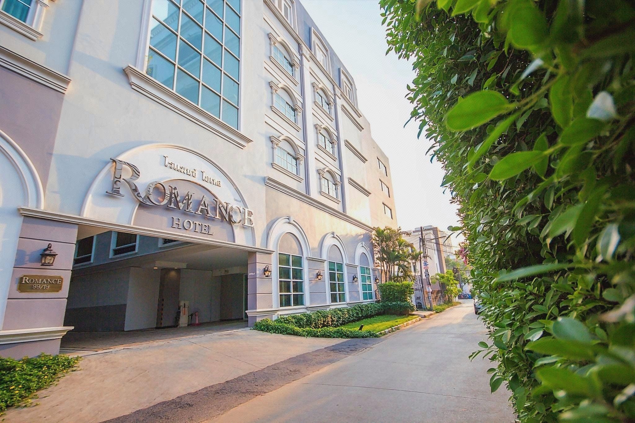 Romance Hotel Srinakarin in Bangkok | 2025 Updated prices, deals ...