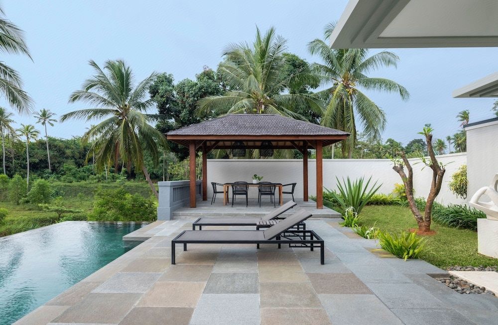 Novus Jiva Anyer Villa Resort and Spa di | Harga terbaru 2024, promo ...