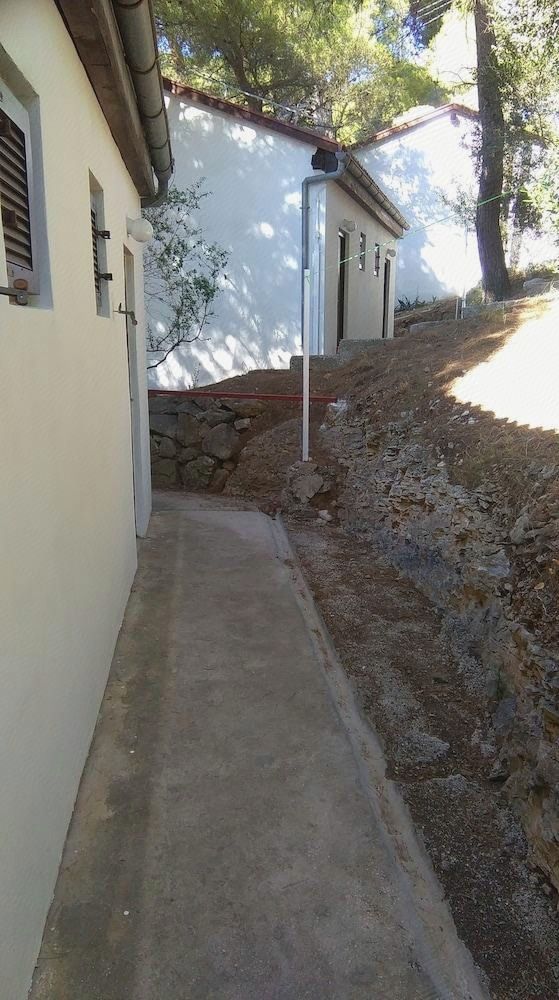 Tourist Resort Milna Vis in Grad Vis | 2025 Updated prices, deals ...