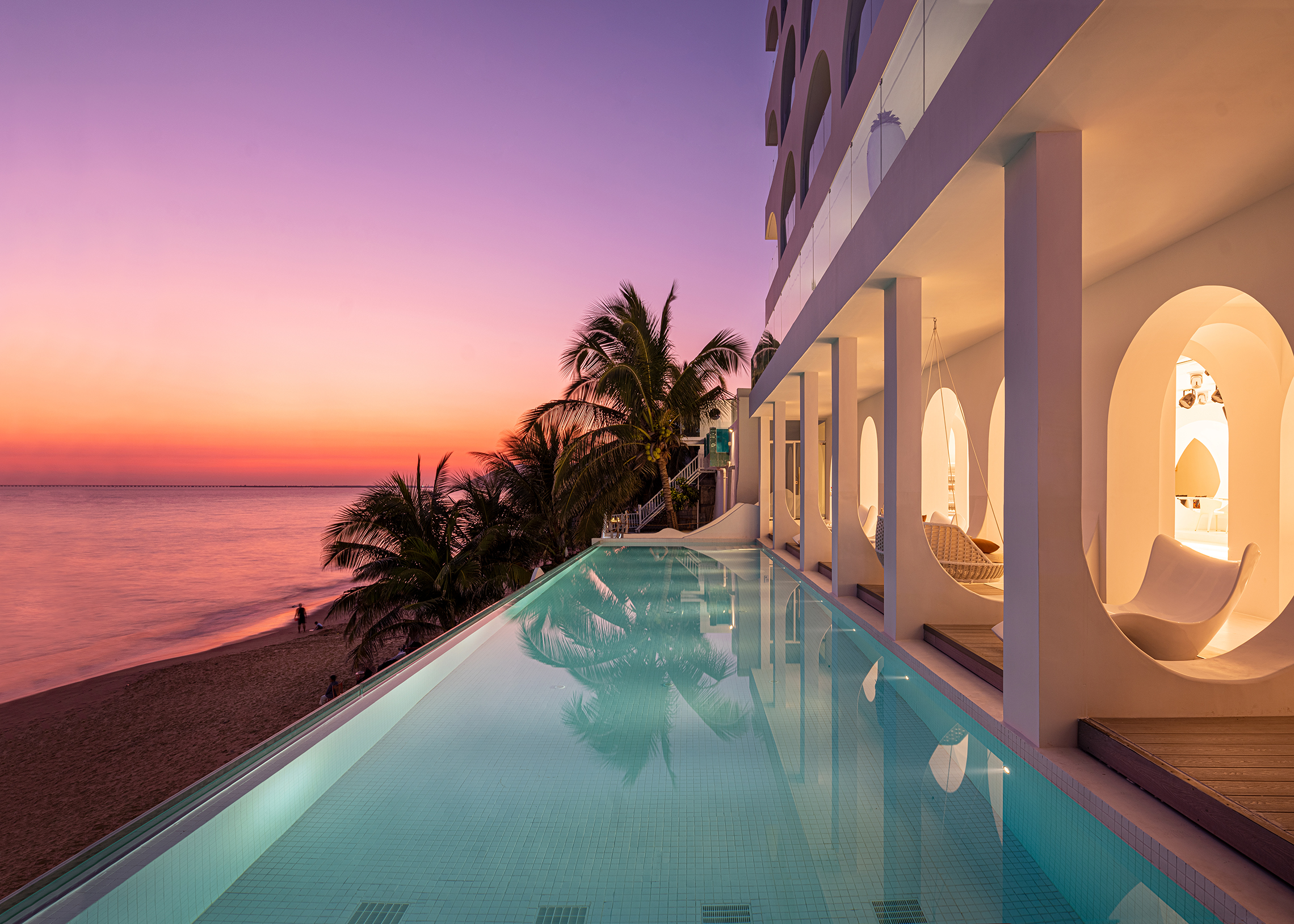 Sanya Sujuan Infinity Swimming Pool Seaview Hotel in Sanya City | 2025 ...