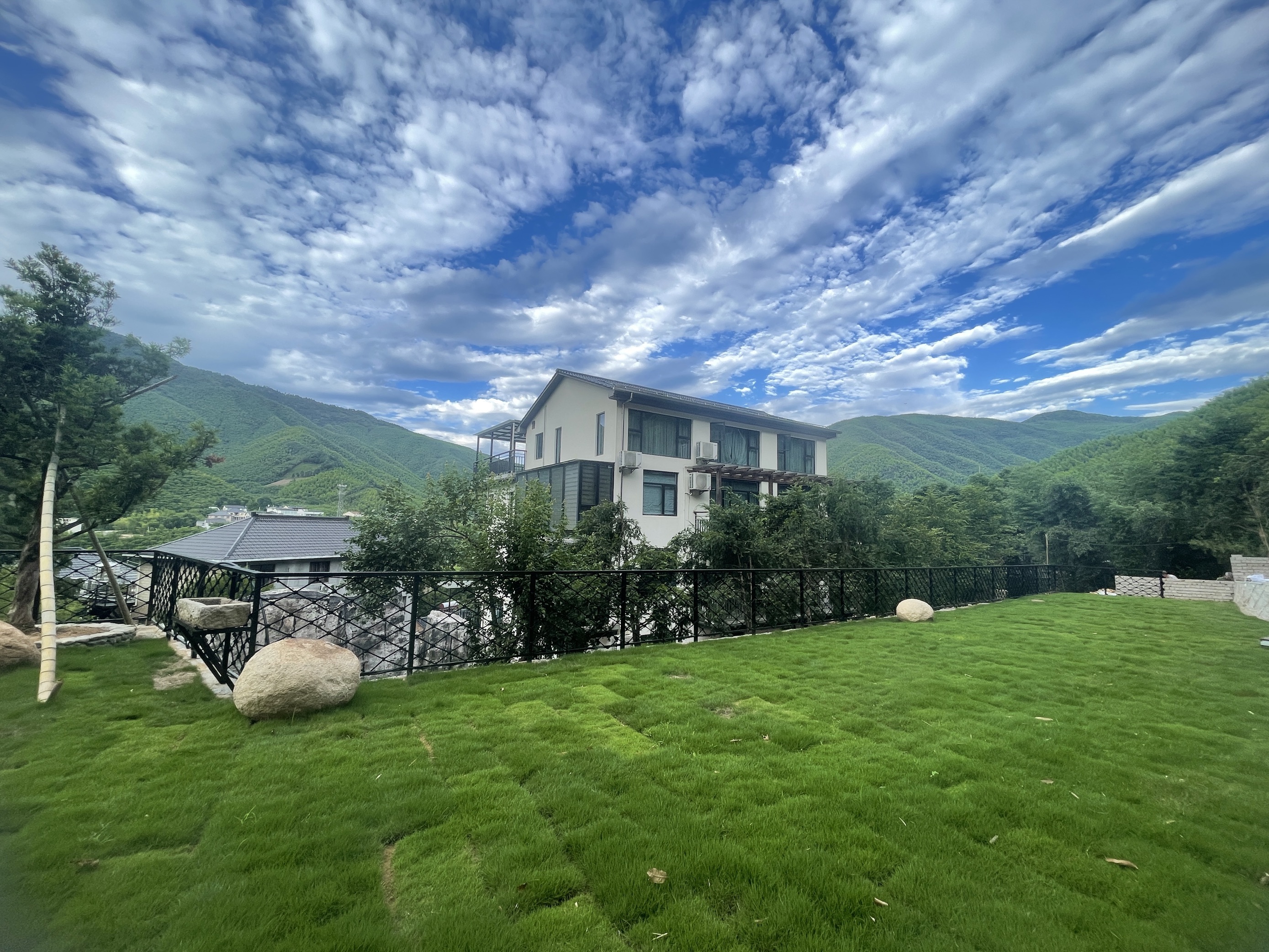 Moganshan Yufei Chinese Inn (Xiantan Village Scenic Area) in Huzhou ...