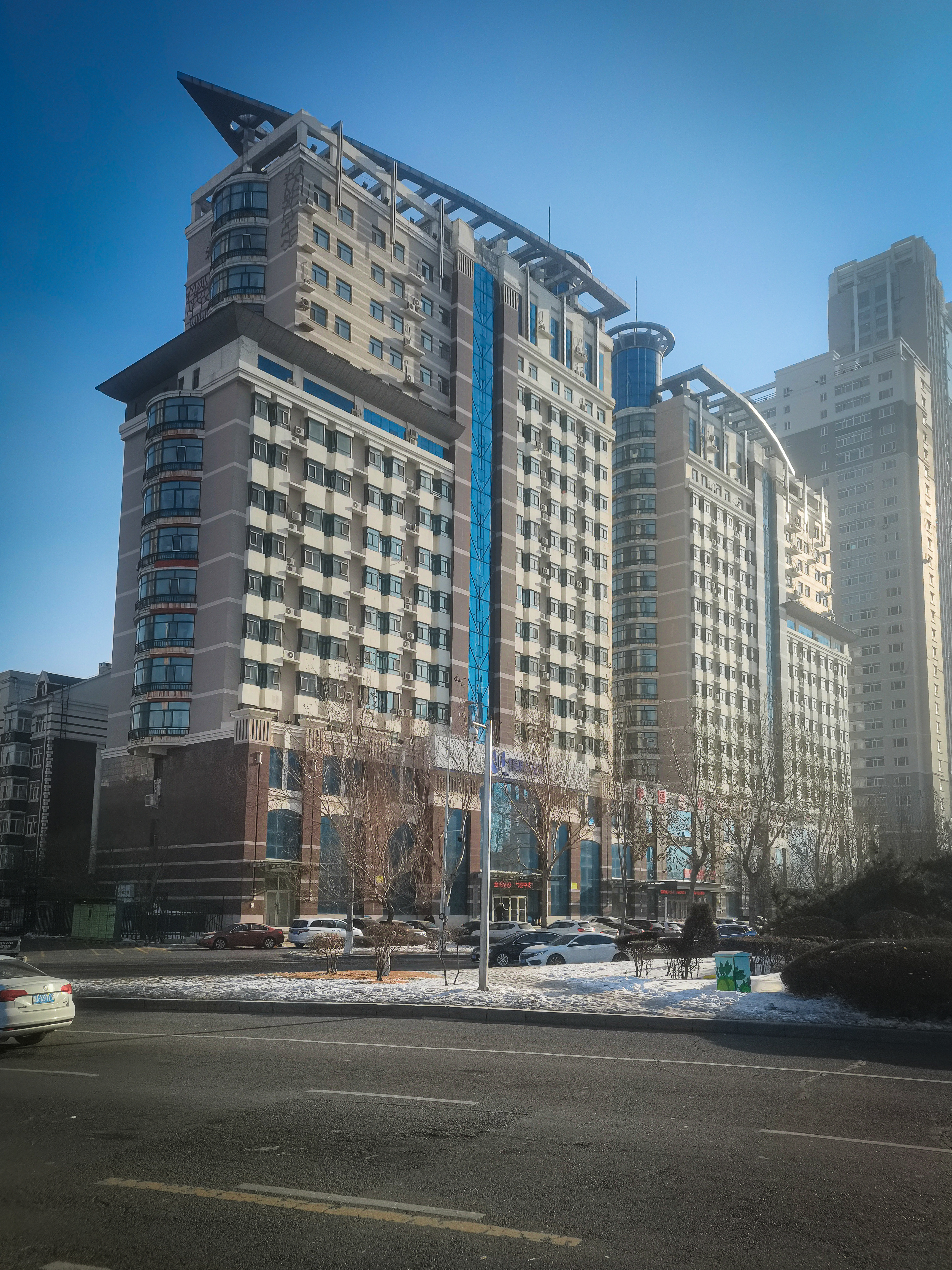 Qingfeng Elegant Restaurant Apartment (Ice and Snow World Branch) in ...