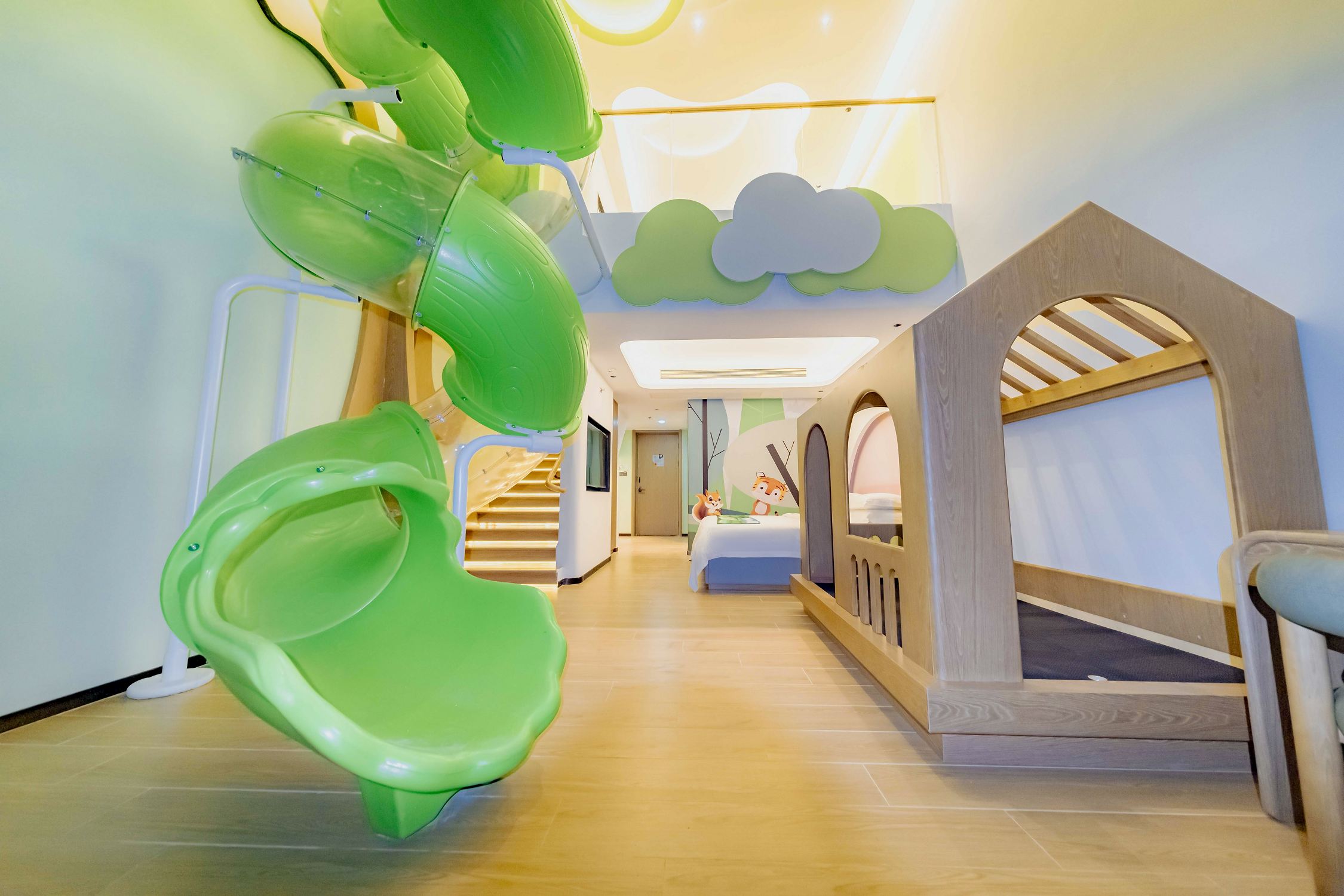 Qingyuan Fogang Senbola Squirrel Hotel in Qingyuan City | 2025 Updated ...