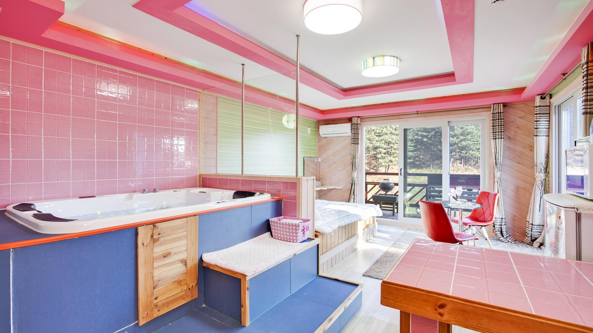 Gapyeong Kumedaehwa Pension in Gyeonggi-do | 2024 Updated prices, deals ...
